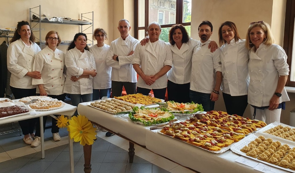 Mense scolastiche, Cremona ancora sul podio - Prima Cremona